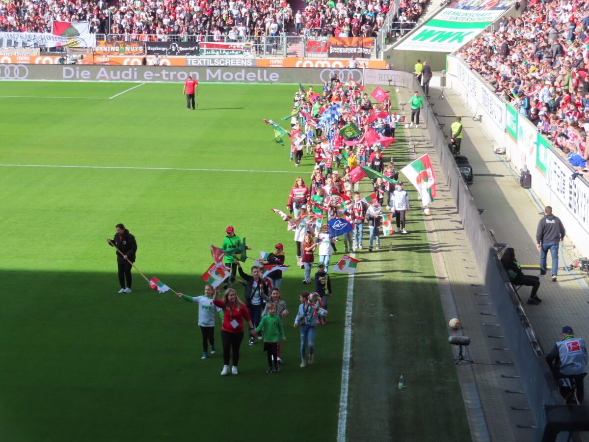 Augsburg – Schalke 1:1: Wichtiger Punkt rettet die Schalker Serie und ...