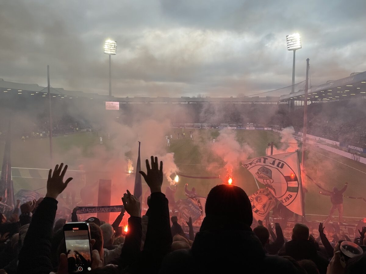 Bochum – Schalke 0:2: Schalker rocken das Ruhrstadion und feiern den ...